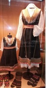 Veshja tradicionale e bullgares dhe ndikimi ne to i modës evropiane ...