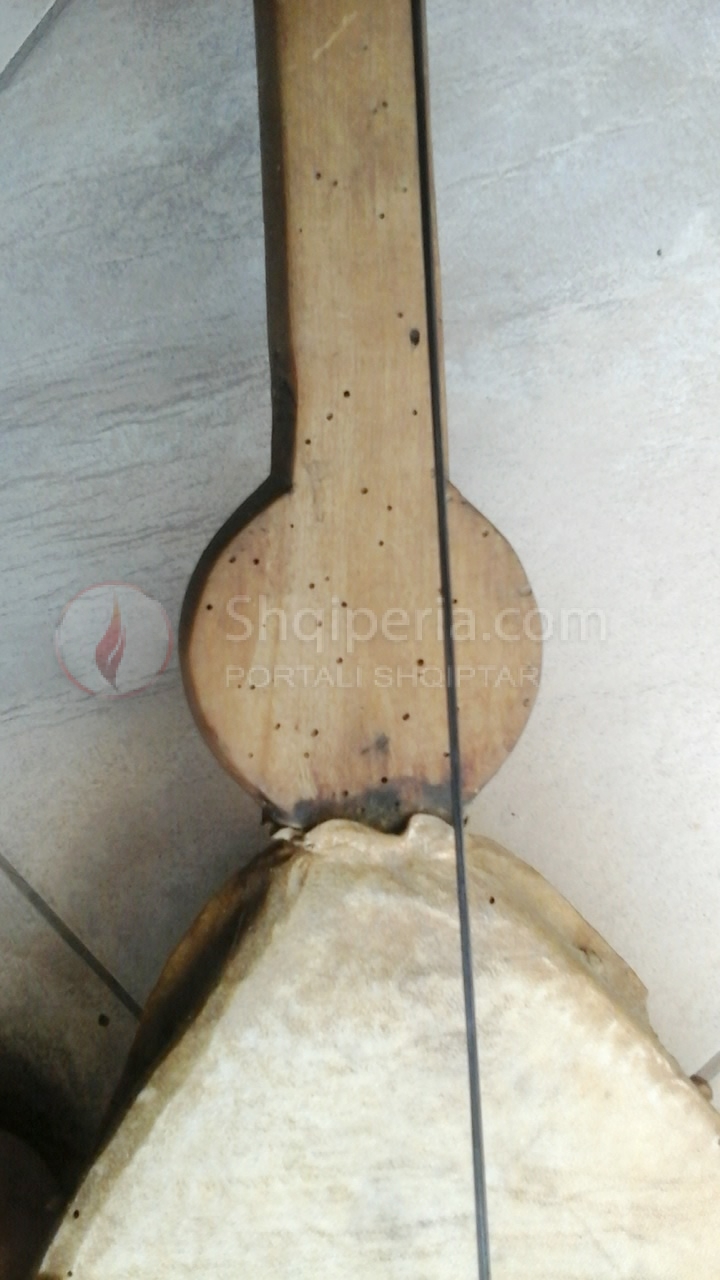 Lahute Malesia e Pukes (8) – Shqiperia.com