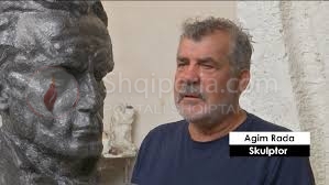 Busti i Mid’hat Frashërit gati, skulptori: Detyra jonë t’i nderojmë ...