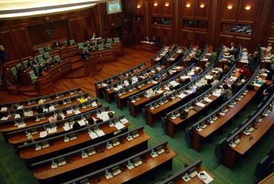 Parlamenti i Kosoves kerkese per bashkim me Shqiperin